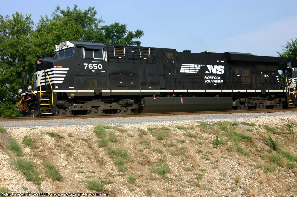NS 7650